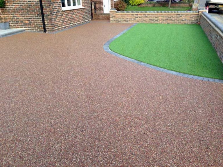Kent Resin, Block Paving, Patios, Turfing, Resin Bonding, Landscaping and fencing services